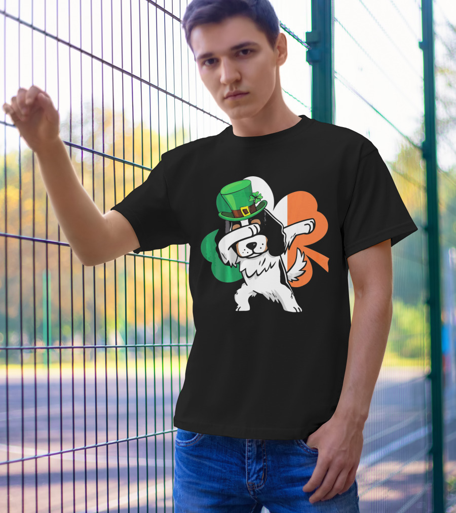 Cavalier King Charles Spaniel Dabbing Irish Clover St Patricks Day T-Shirt