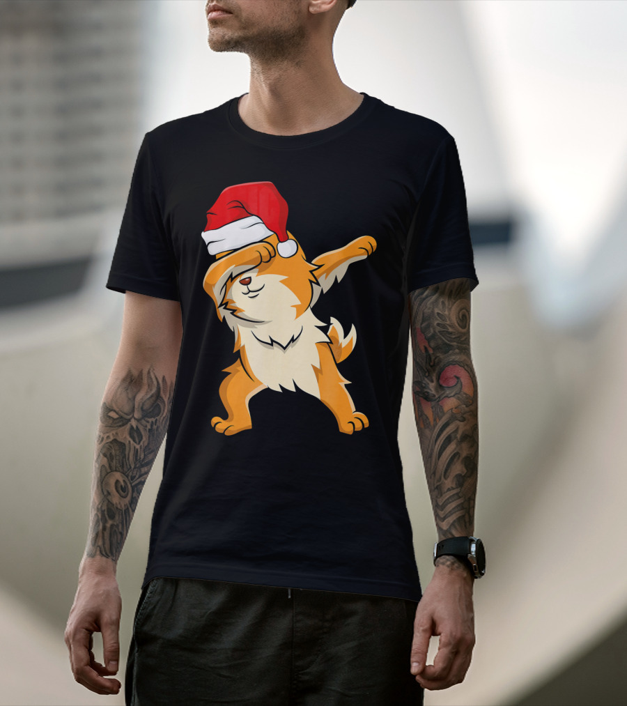 Dabbing Pomeranian With Santa Hat T-Shirt