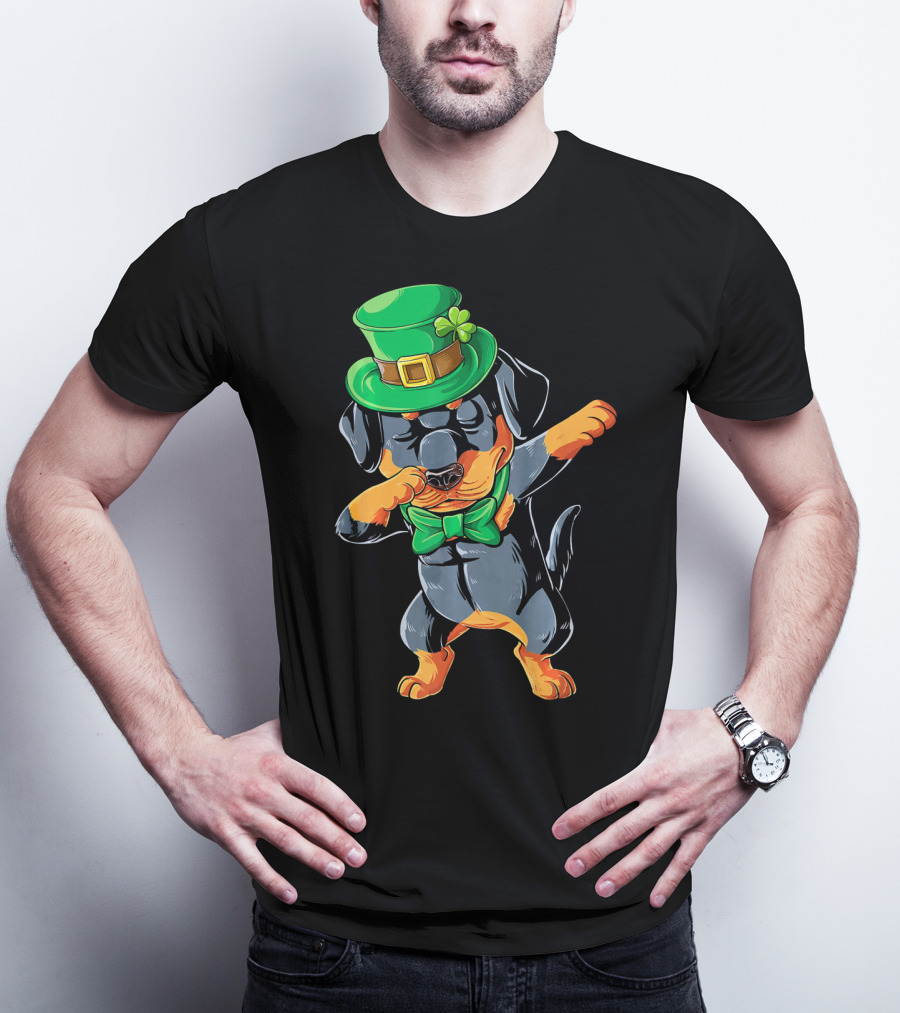 Rottweiler Dabbing Green Leprechaun Hat St Patrick's Day Bow Tie T-Shirt