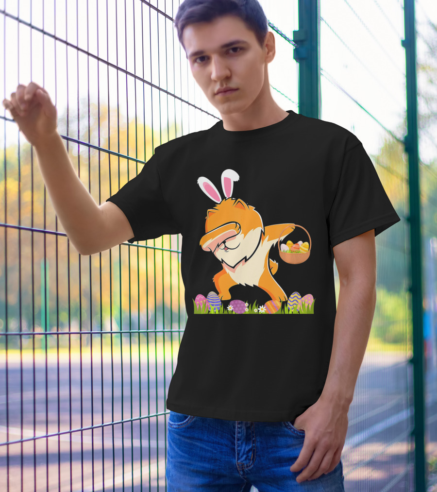 Funny Pomeranian Dabbing Easter Bunny With Eggs And Basket T-Shirt