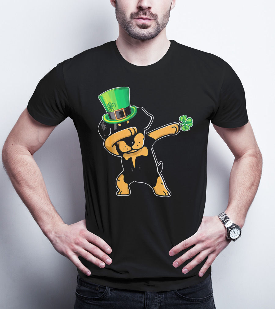 Funny St. Patrick's Day Rottweiler Dab Dabbing Dance With Green Hat And Shamrock T-Shirt