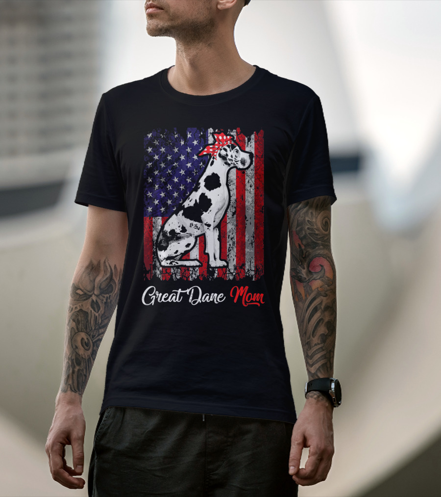 Great Dane Mom Patriotic USA Flag T-Shirt