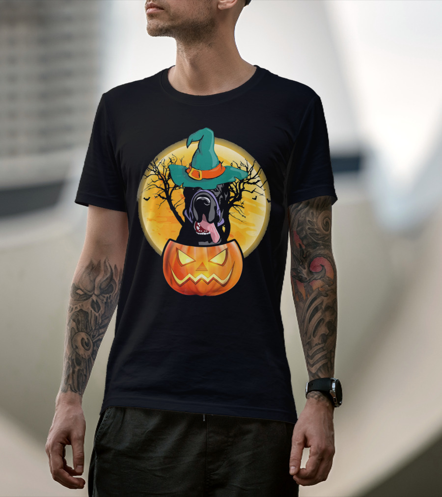 Great Dane Halloween Pumpkin Witch Hat Spooky Scene T-Shirt