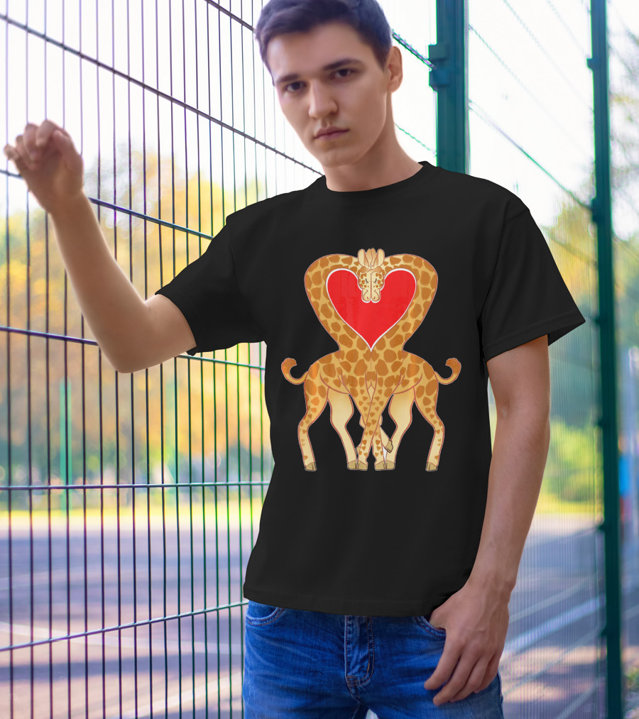 Cute Heart Giraffe Funny Valentine T-Shirt