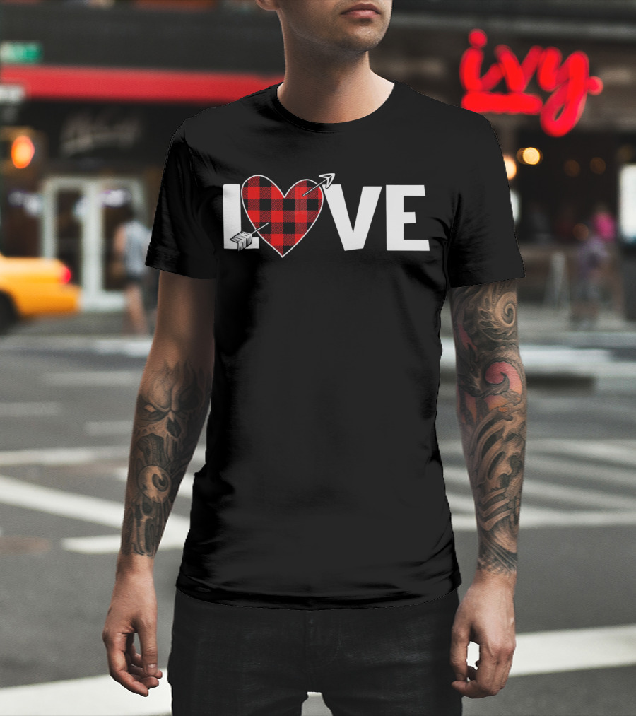 Love Heart Plaid Valentine With Arrow T-Shirt