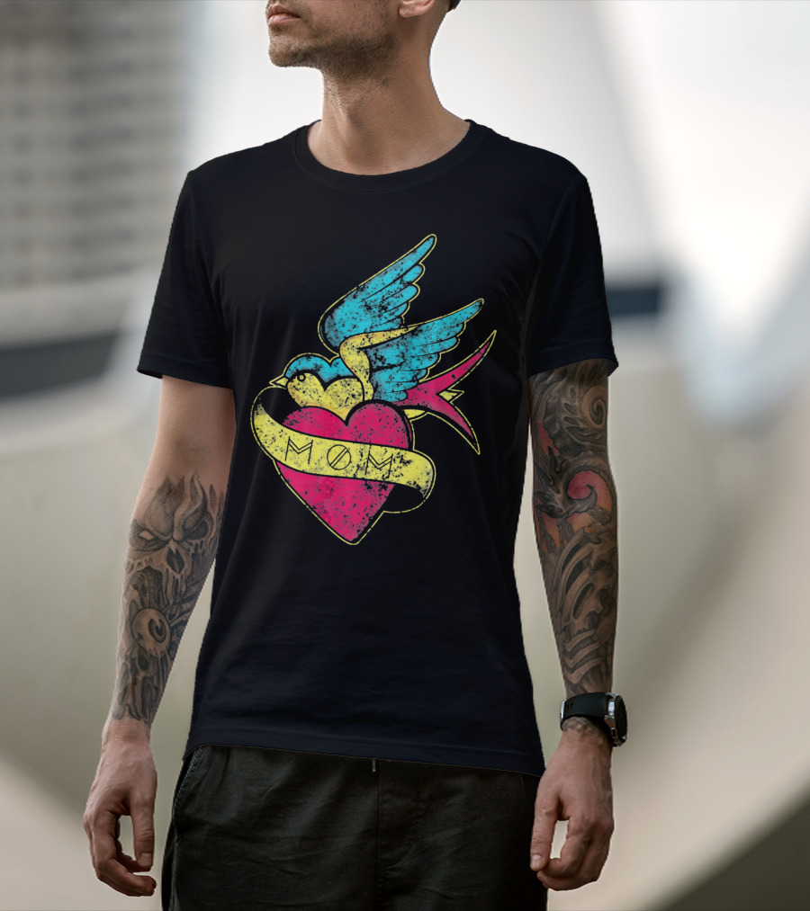 Mom Heart With Blue Bird Vintage Tattoo Valentines T-Shirt