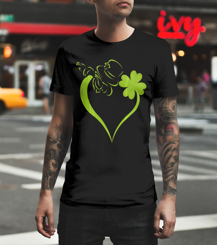 Dabbing Leprechaun Heart Shamrock St Patrick's T-Shirt
