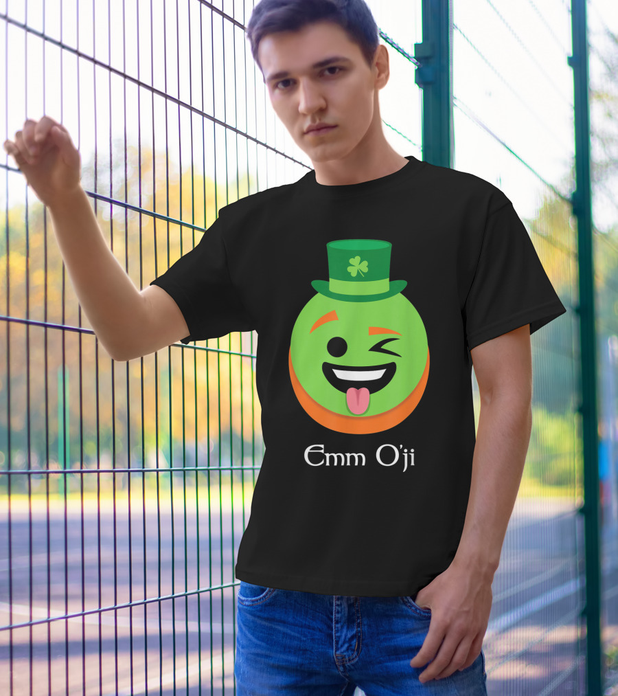 Emm O'ji Happy Saint Patricks Day Emoji Irish Fun T-Shirt