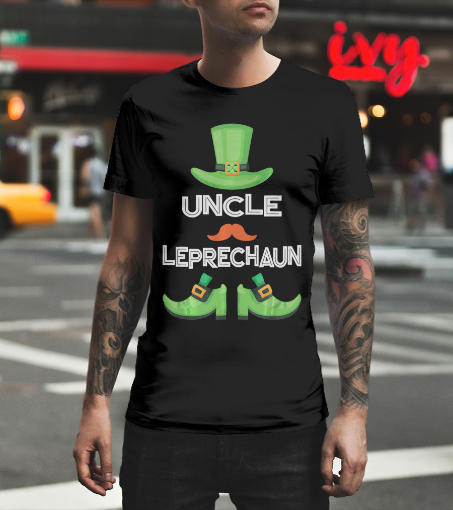Uncle Leprechaun Green Hat And Shoes St. Patrick's Day Family Matching Group T-Shirt