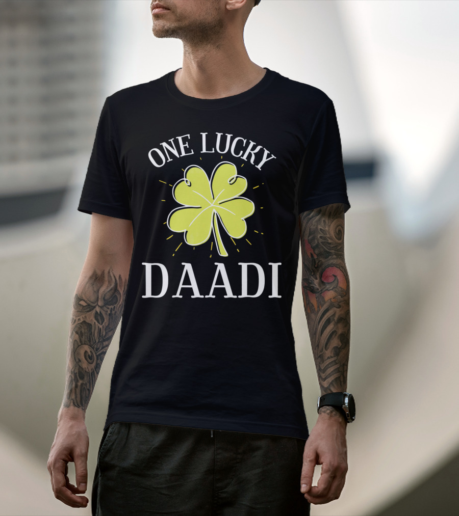 One Lucky Daadi Shamrock St. Patricks T-Shirt