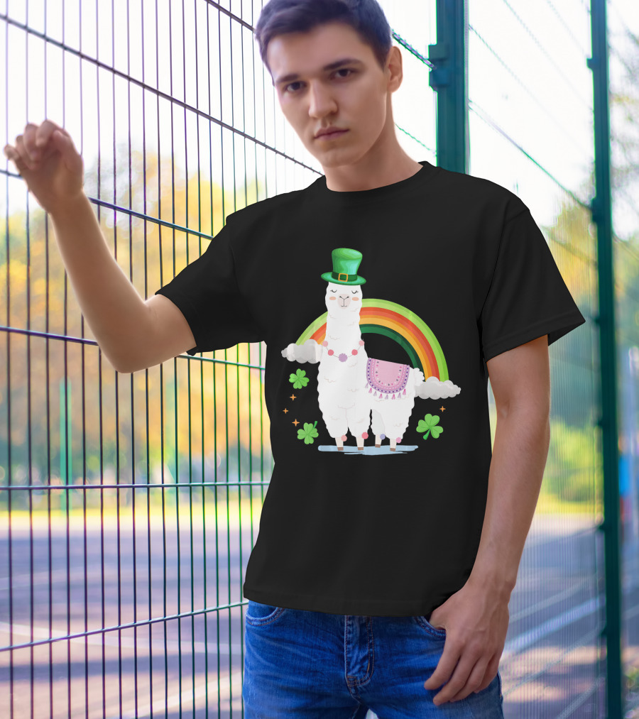 Llama St Patricks Day Rainbow Leprechaun Hat With Shamrocks T-Shirt