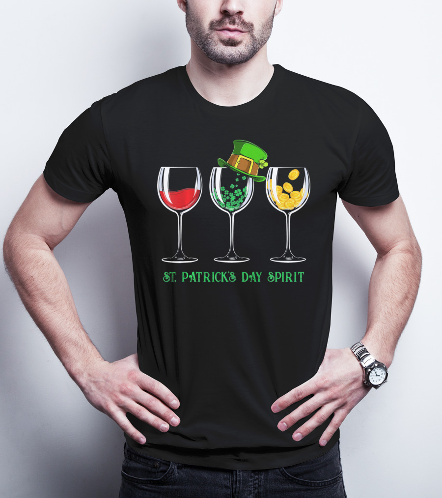 St Patrick's Day Spirit Wine Shamrock Leprechaun Coins T-Shirt