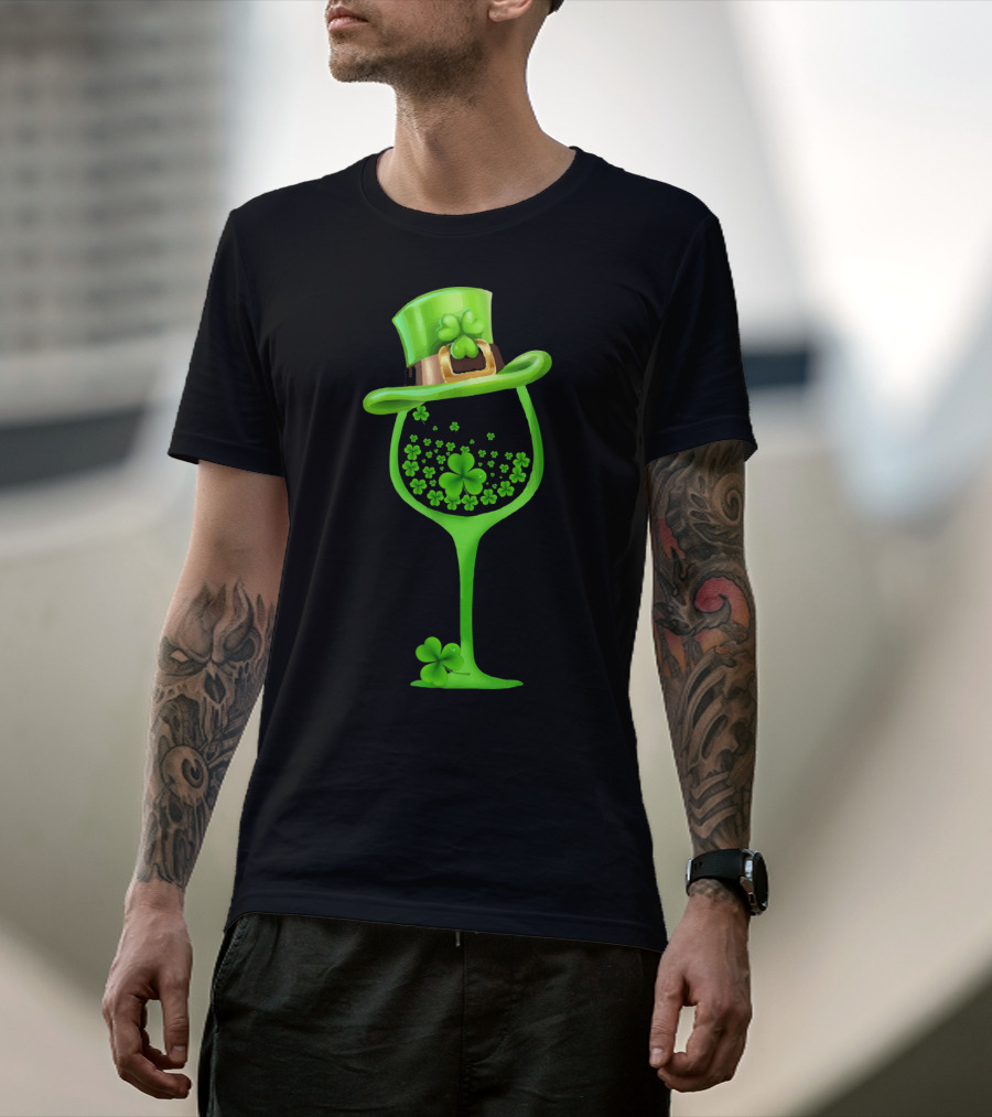 Shamrock Wine Glass With Green Top Hat For St Patricks T-Shirt