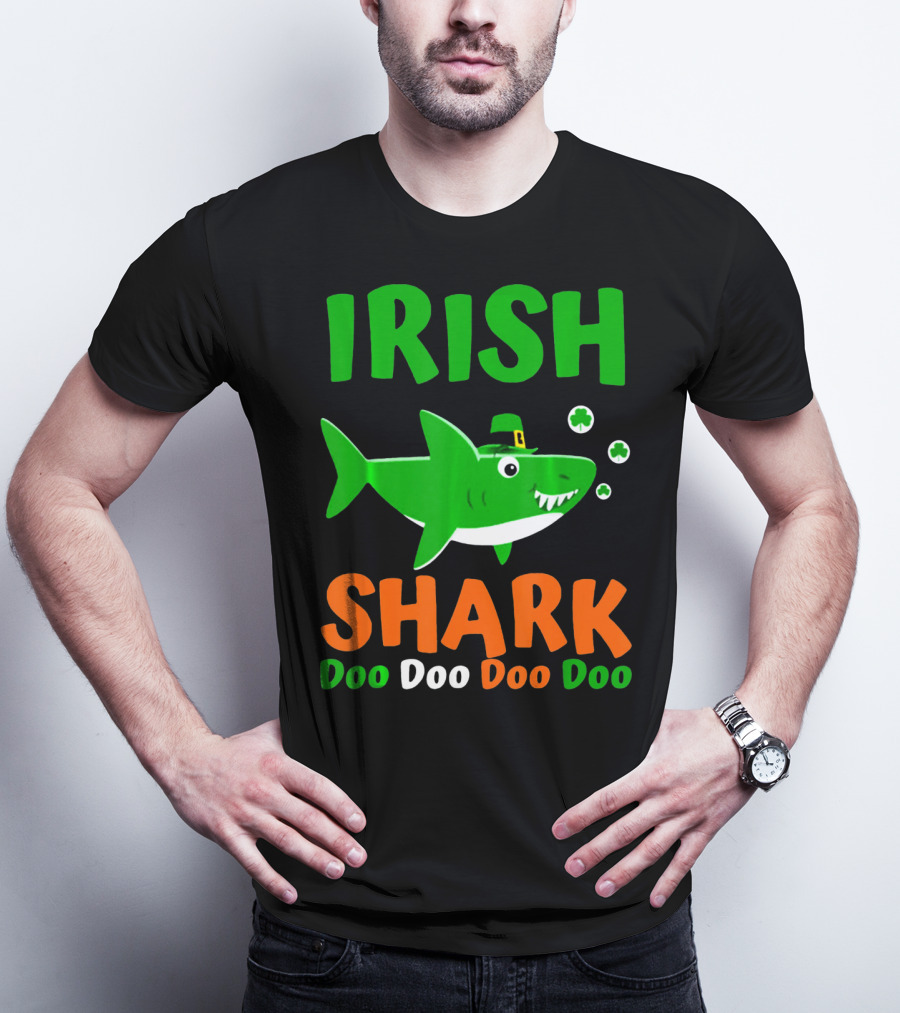 Irish Shark Doo Doo Doo Leprechaun Hat And Shamrocks T-Shirt