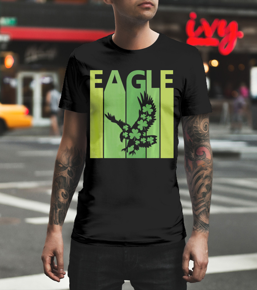 Lucky Irish Shamrock Eagle St Patricks Day T-Shirt