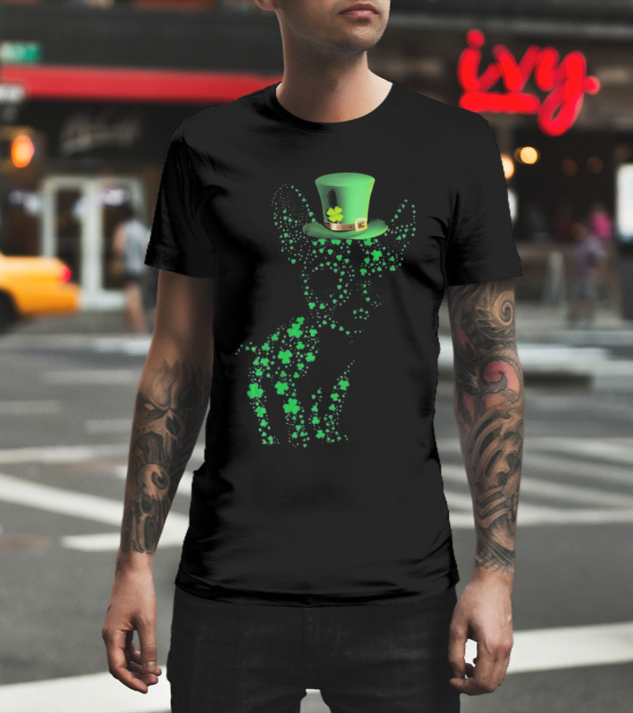 Happy St. Patrick's Day Chihuahua Lucky Shamrock Hat T-Shirt