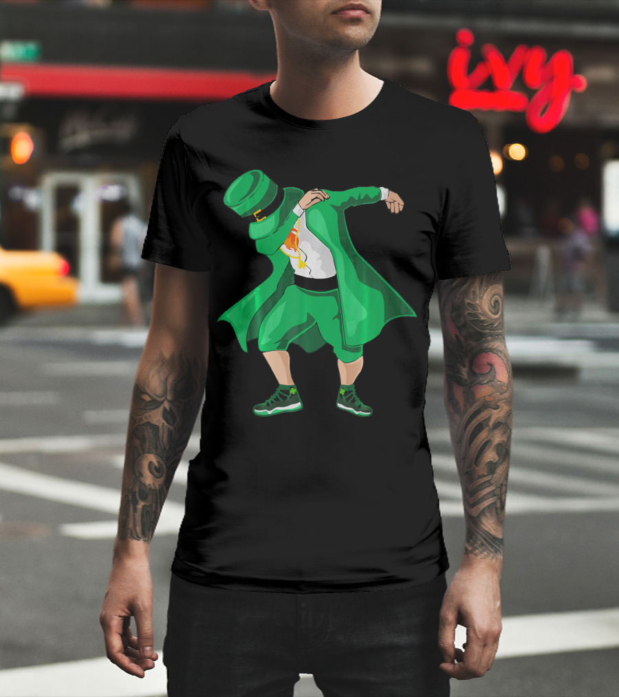 Dabbing Irish Leprechaun In Green Suit With Shamrock Shoes T-Shirt