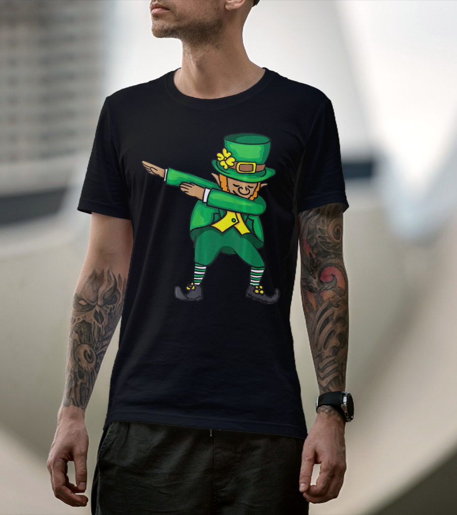 Dabbing Leprechaun Cute St. Pats Day Irish Dance T-Shirt