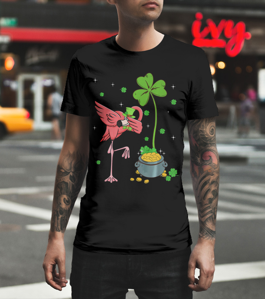 Shamrock Leprechaun Flamingo St Patricks Pot Of Gold T-Shirt