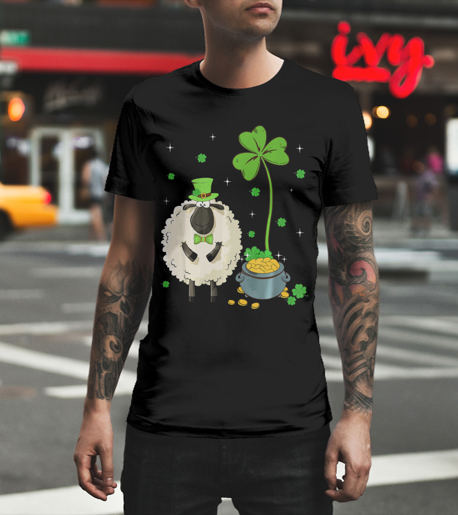 Shamrock Leprechaun Sheep With Pot Of Gold And Clover For St Patricks Day T-Shirt
