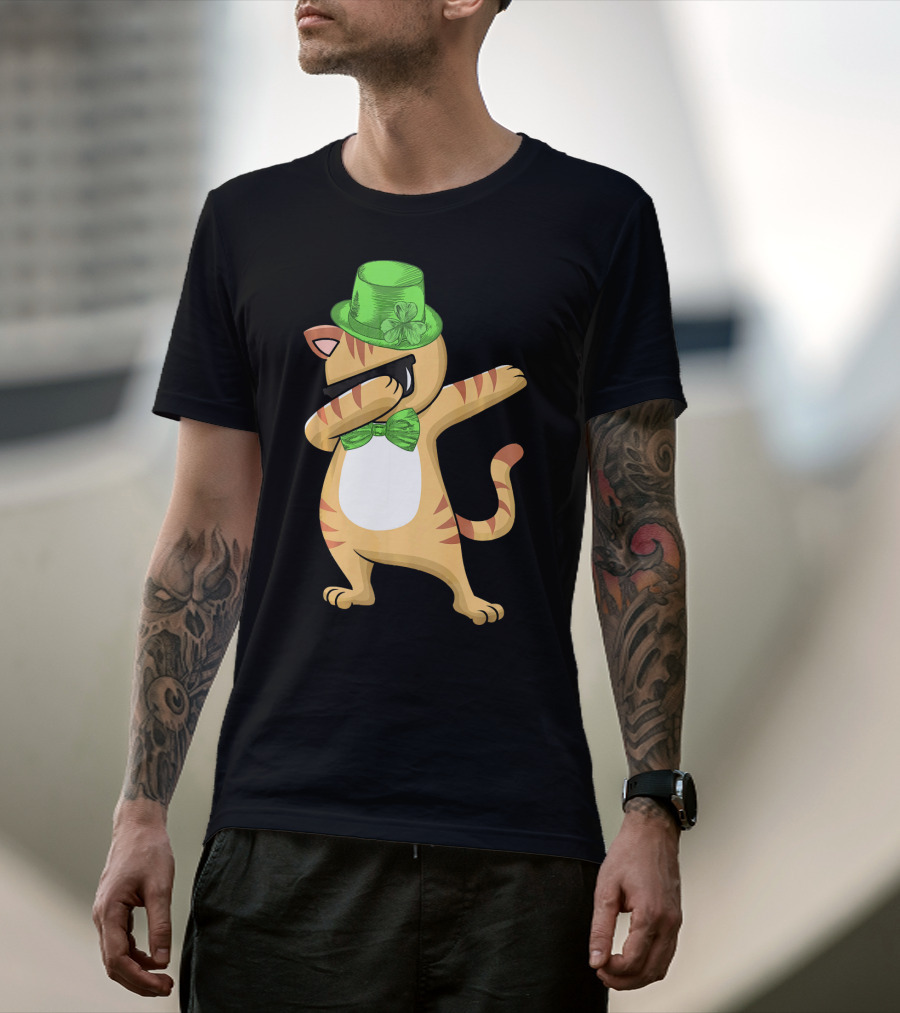 Dabbing Cat St Patricks Day Leprechaun Green Hat Clover Bow Tie T-Shirt