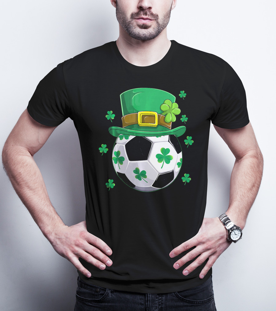 Leprechaun Hat Shamrock Soccer Ball St Patricks Day T-Shirt