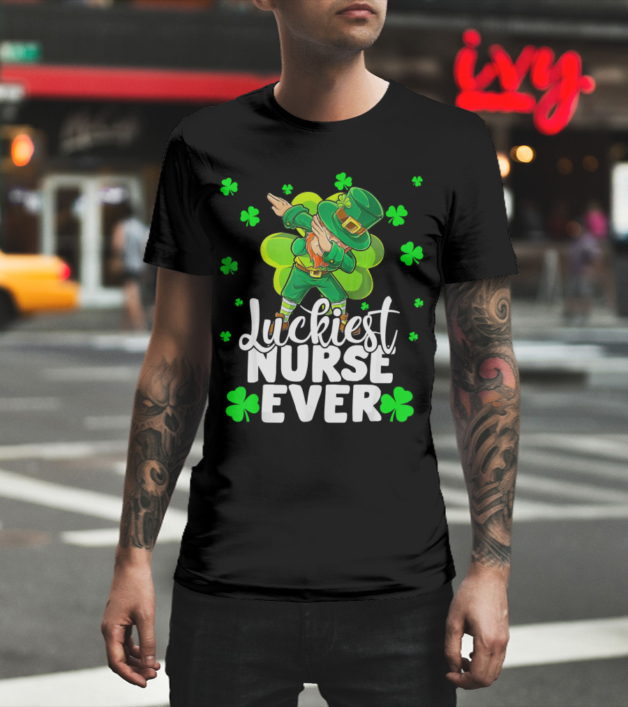 Luckiest Nurse Ever Leprechaun Dab St Patrick's Day Shamrock T-Shirt
