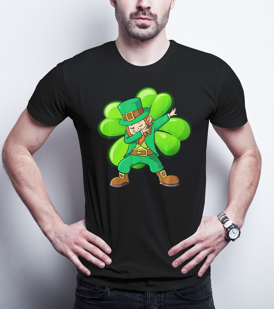 Cute Dabbing Leprechaun With Green Shamrock Background T-Shirt