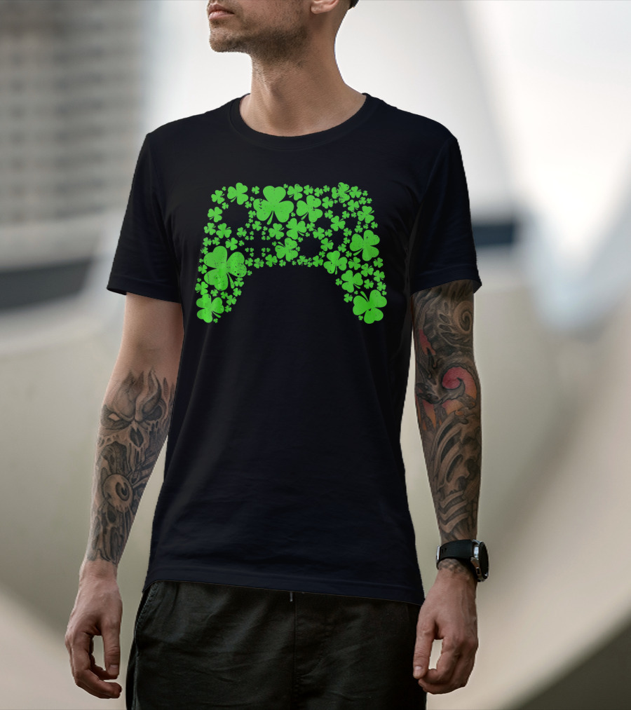 St Patricks Day Gamer Gaming Lucky Shamrock Controller T-Shirt