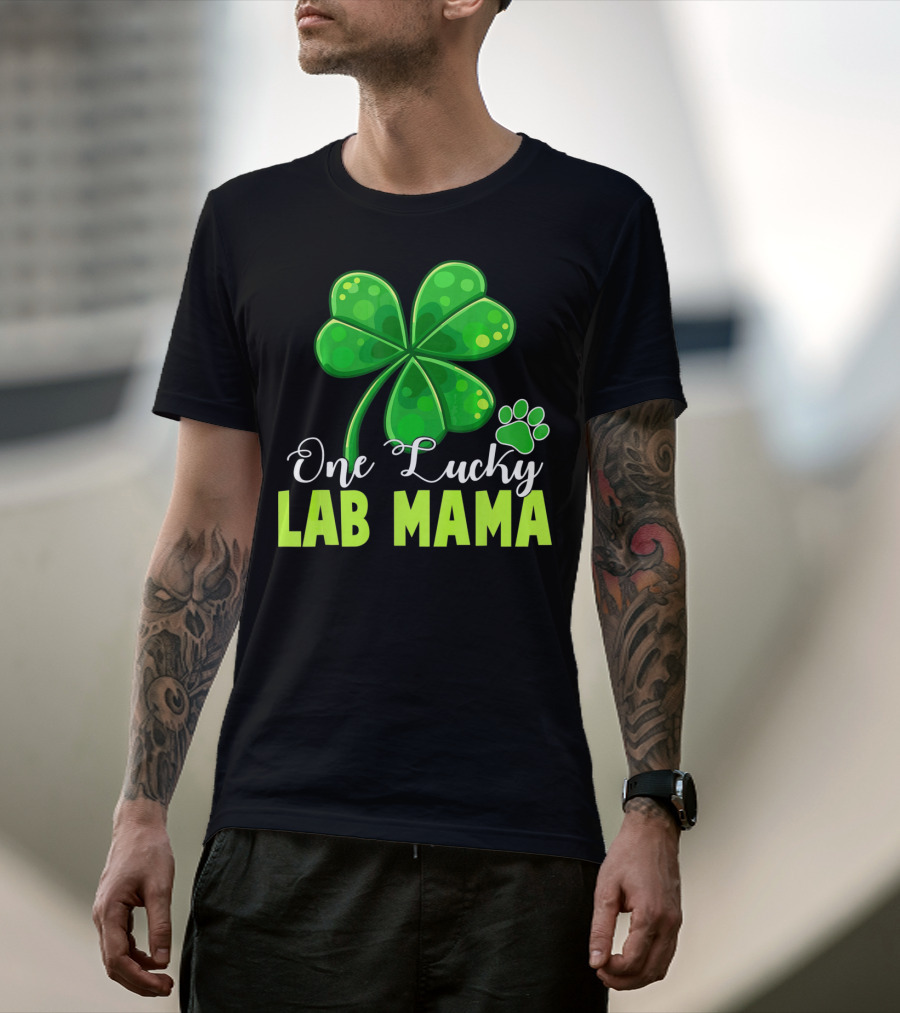 One Lucky Lab Mama Shamrock Paw Prints T-Shirt