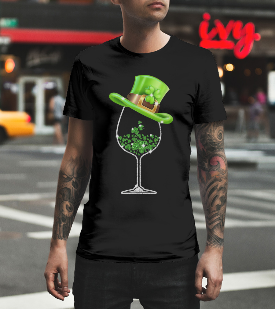 St Patricks Day Shamrock Wine Glass With Leprechaun Hat T-Shirt