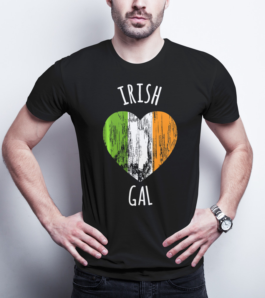 Irish Gal Heart With Irish Flag St. Patricks Day T-Shirt