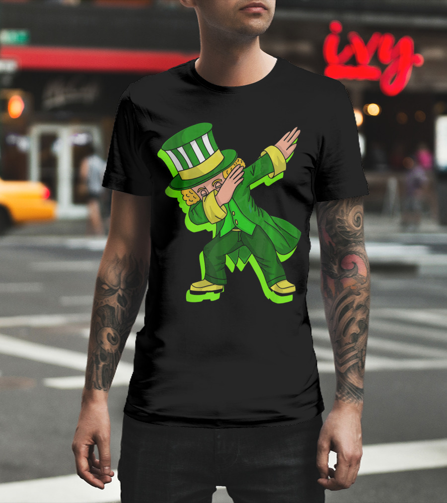 Dabbing Leprechaun With Green Shadow Cut Hat And Coat T-Shirt