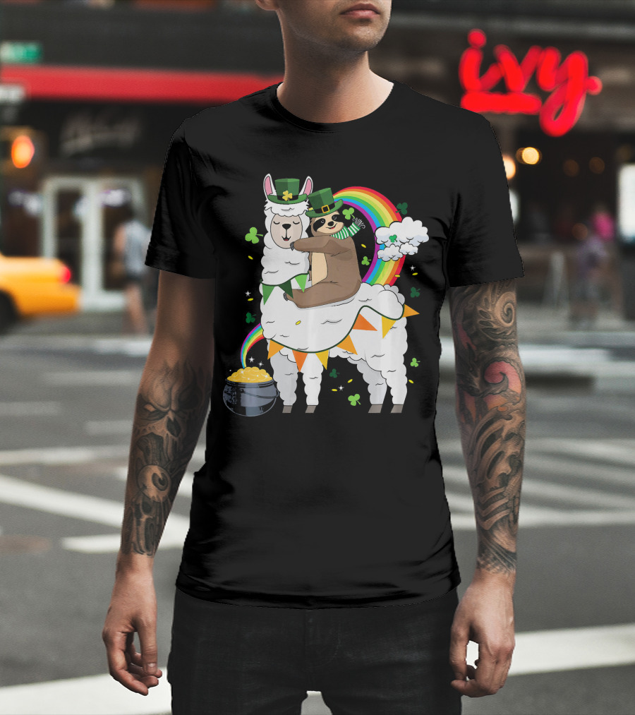 St. Patrick's Day Sloth Leprechaun With Rainbow And Gold On Llama T-Shirt