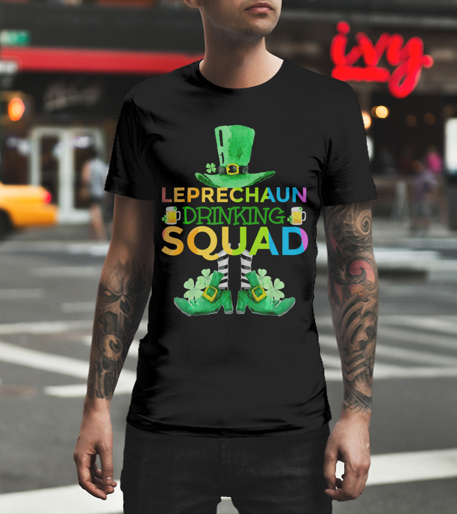 Leprechaun Drinking Squad Beer Rainbow Hat Clover Stripes T-Shirt