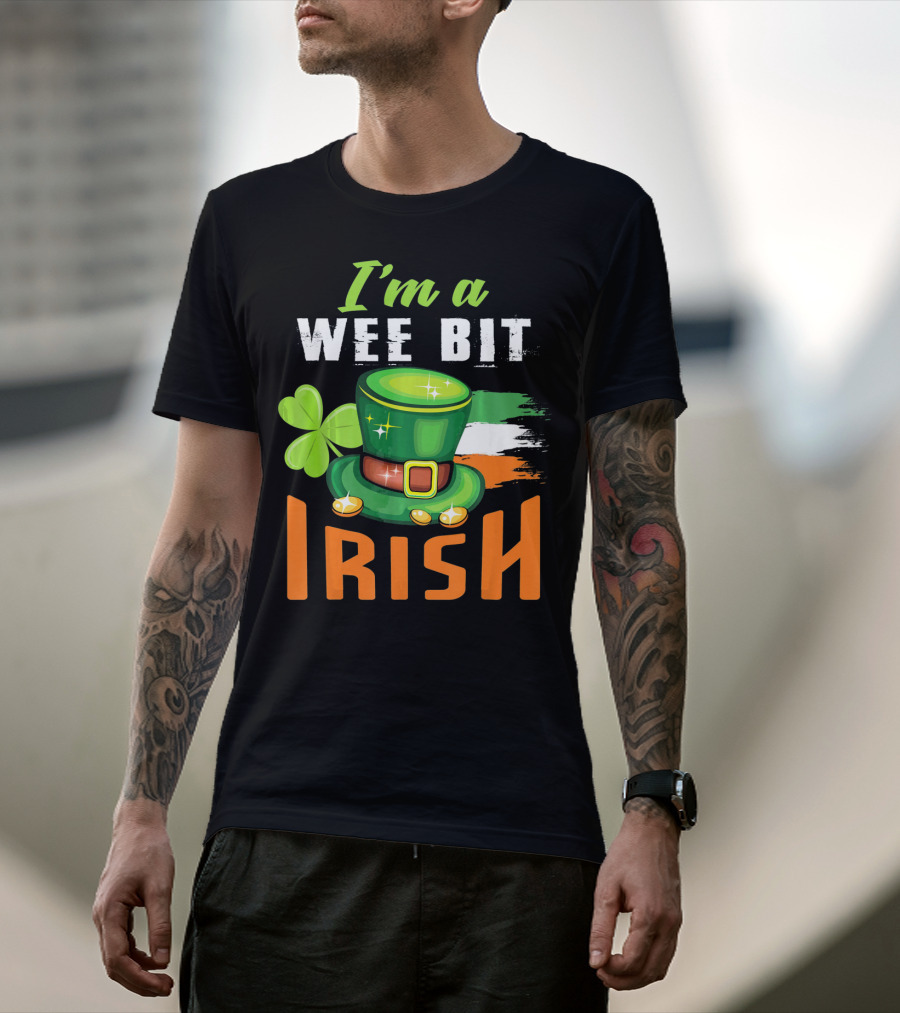 I'm A Wee Bit Irish Shamrock Hat And Flag St. Patrick's Day T-Shirt
