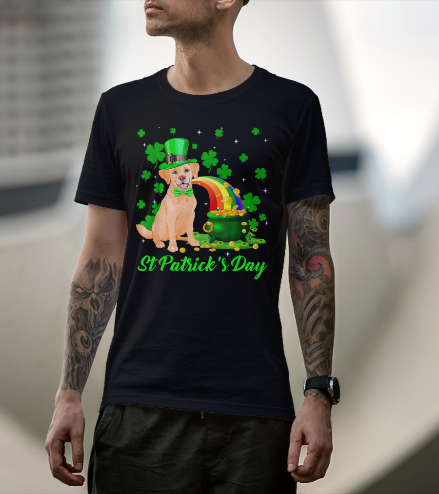 St Patrick's Day Leprechaun Golden Retriever T-Shirt