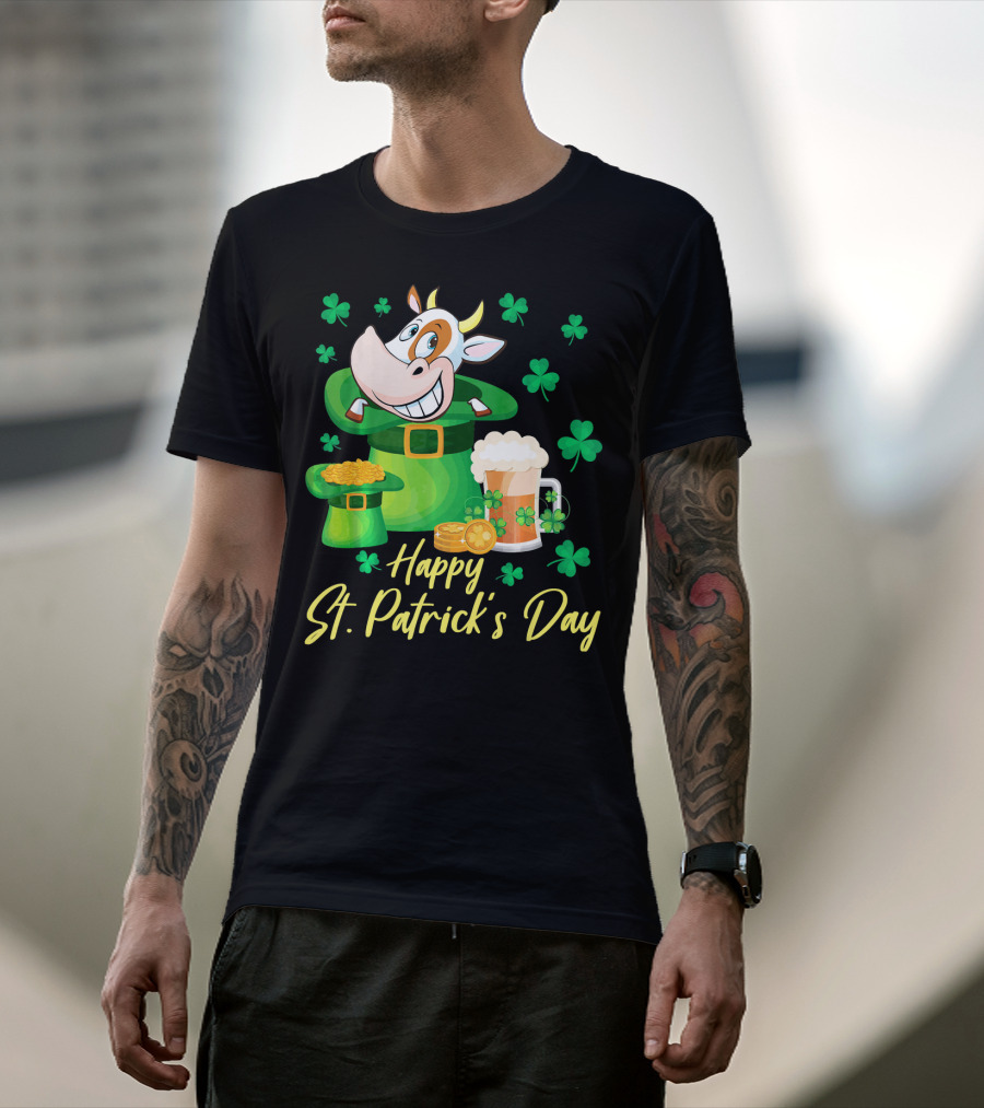Happy St. Patrick's Day Cow Dancing In Leprechaun Hat With Gold Coins And Beer T-Shirt