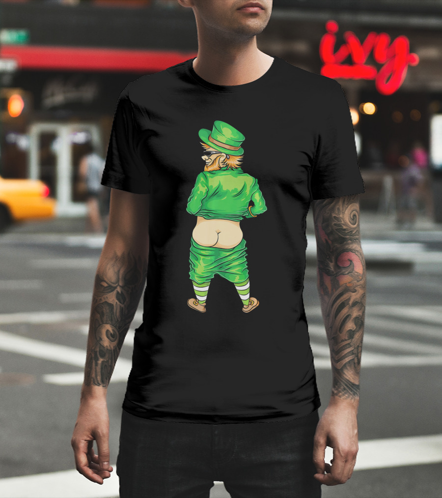 Mooning Leprechaun St. Patricks Day Funny Irish Humor T-Shirt