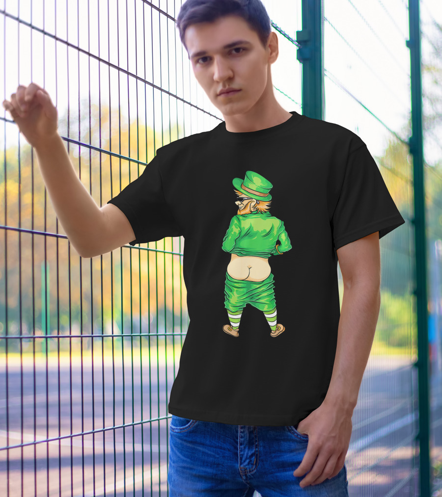Mooning Leprechaun St. Patricks Day Funny Irish Humor T-Shirt