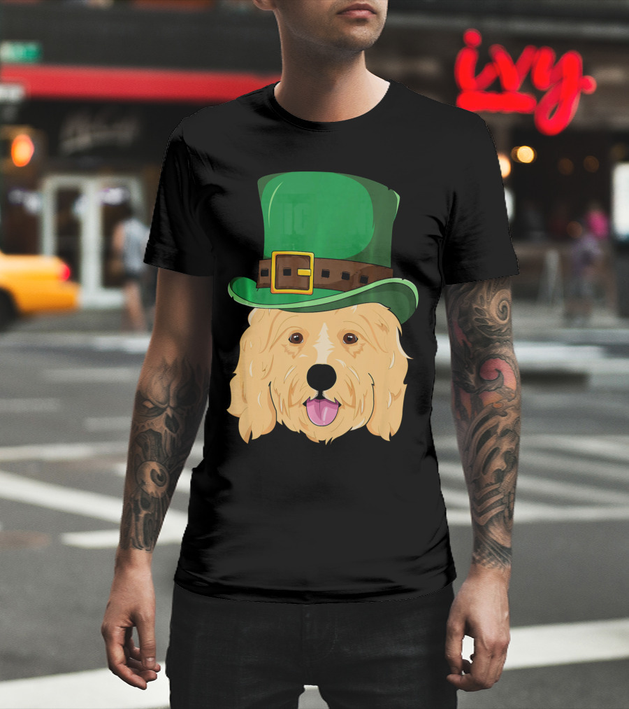 Golden Doodle St. Patrick's Day With Green Leprechaun Hat T-Shirt
