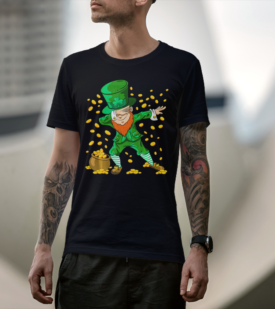 Dabbing Leprechaun With Gold Coins For St Patrick's Day T-Shirt