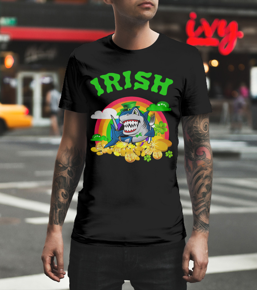 Irish Shark Funny St Patricks Day Leprechaun Rainbow Coins T-Shirt