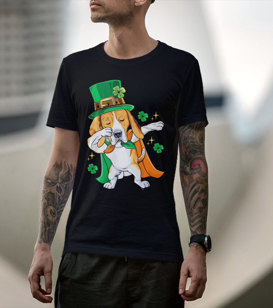 Beagle Dabbing Leprechaun St Patricks Day Shamrocks T-Shirt