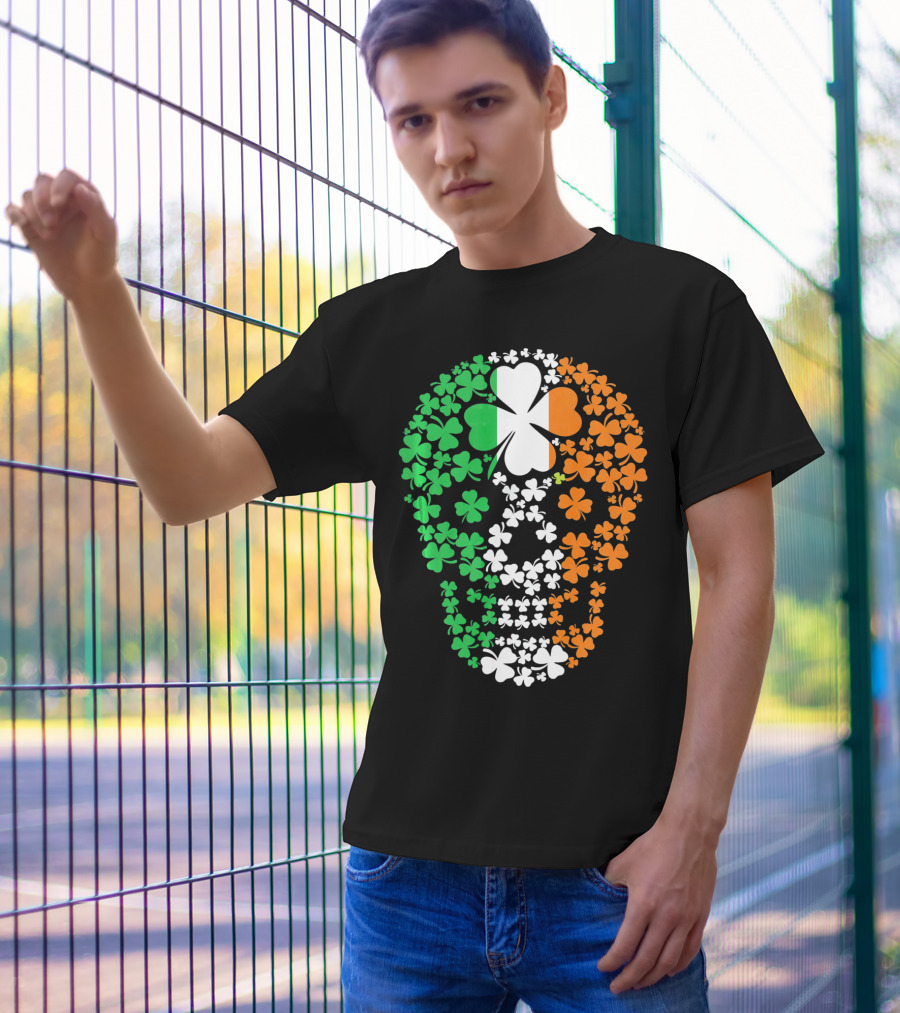 Vintage Shamrock Skull Ireland St Patrick's Day T-Shirt