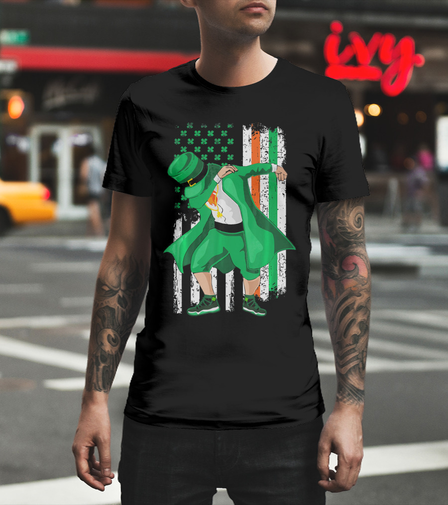 Dabbing Leprechaun With Shamrock And Irish American Flag Background T-Shirt