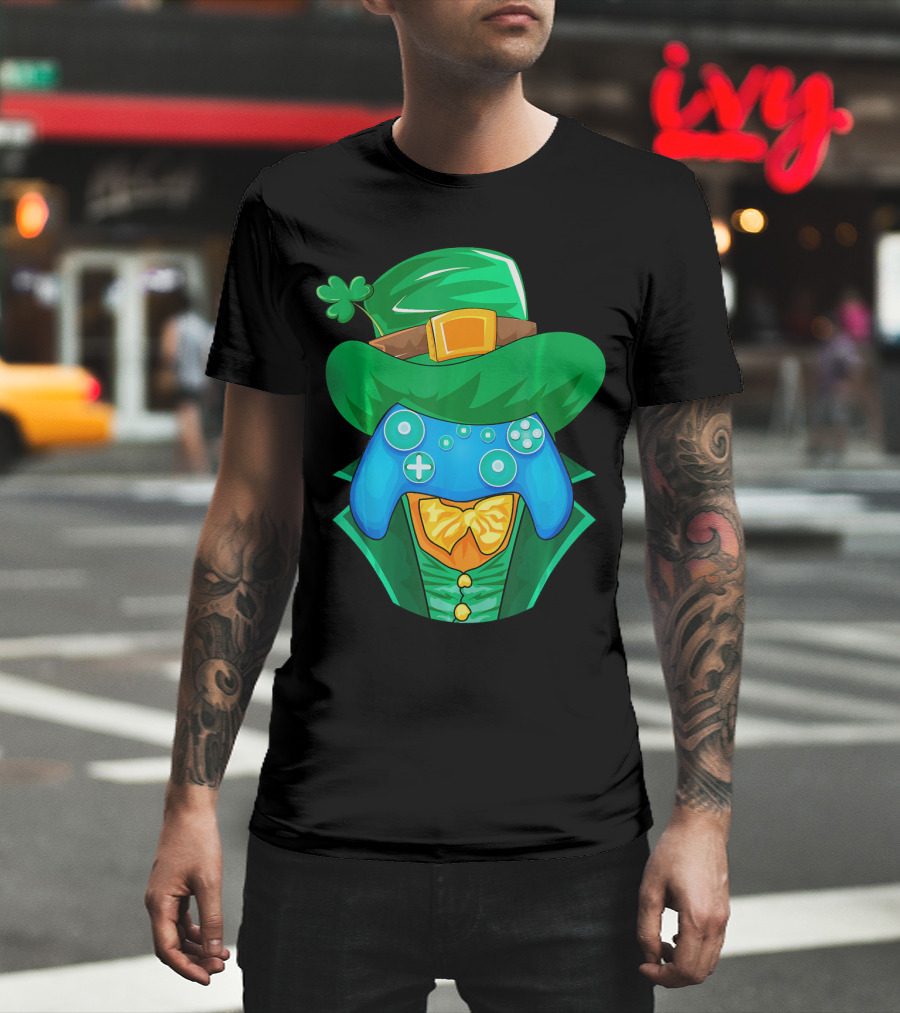 Leprechaun Gamer Controller St Patrick's Day Shamrock Hat Bowtie T-Shirt