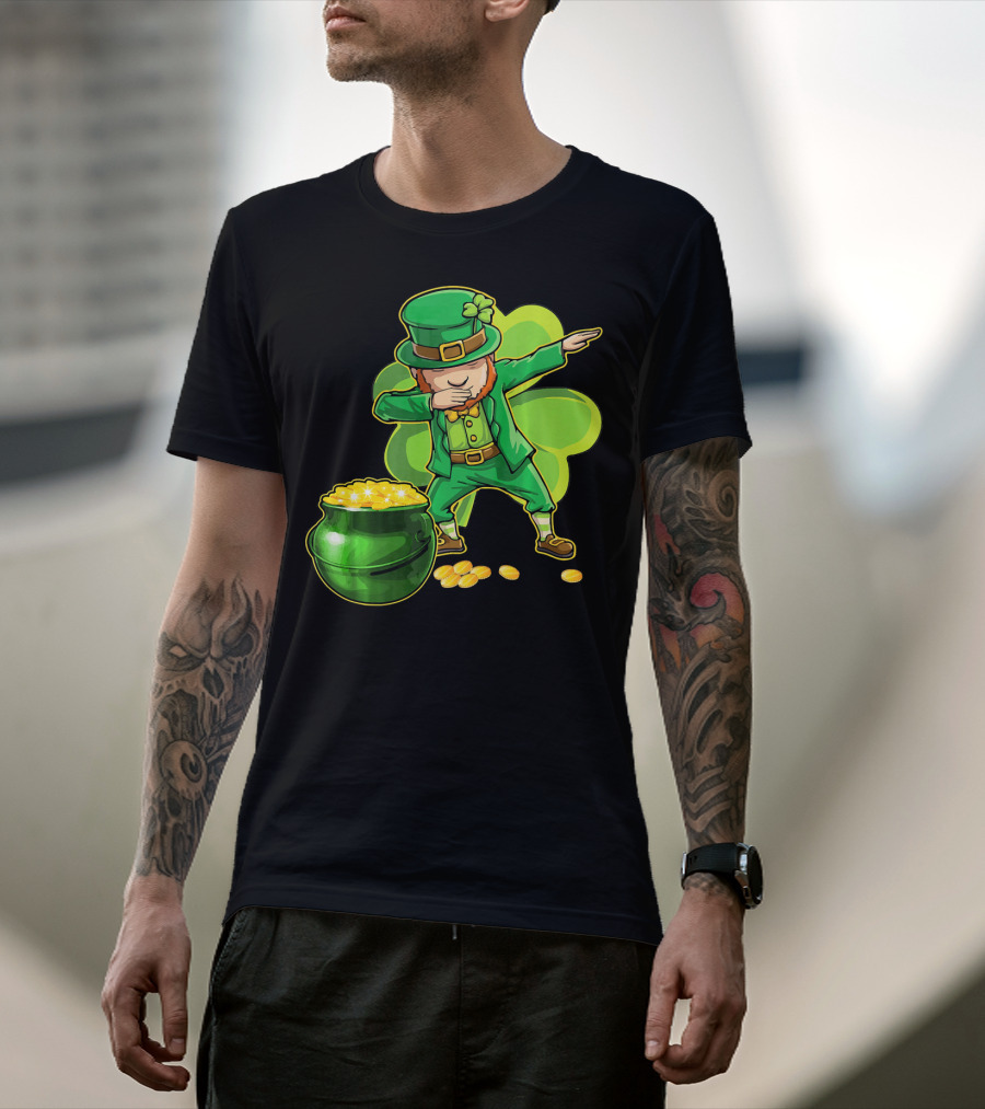 Dabbing Leprechaun Pot Of Gold Shamrock Dance T-Shirt