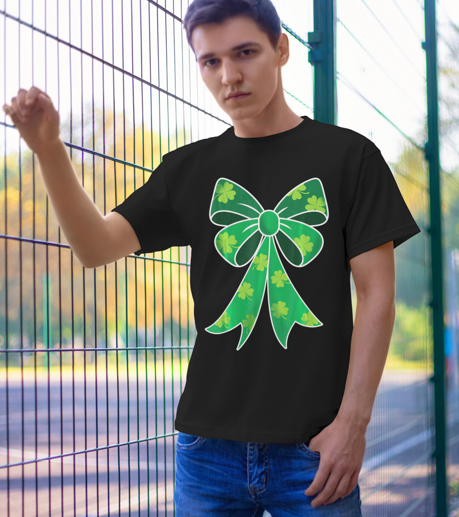Cute Girls Irish Shamrock Bow T-Shirt