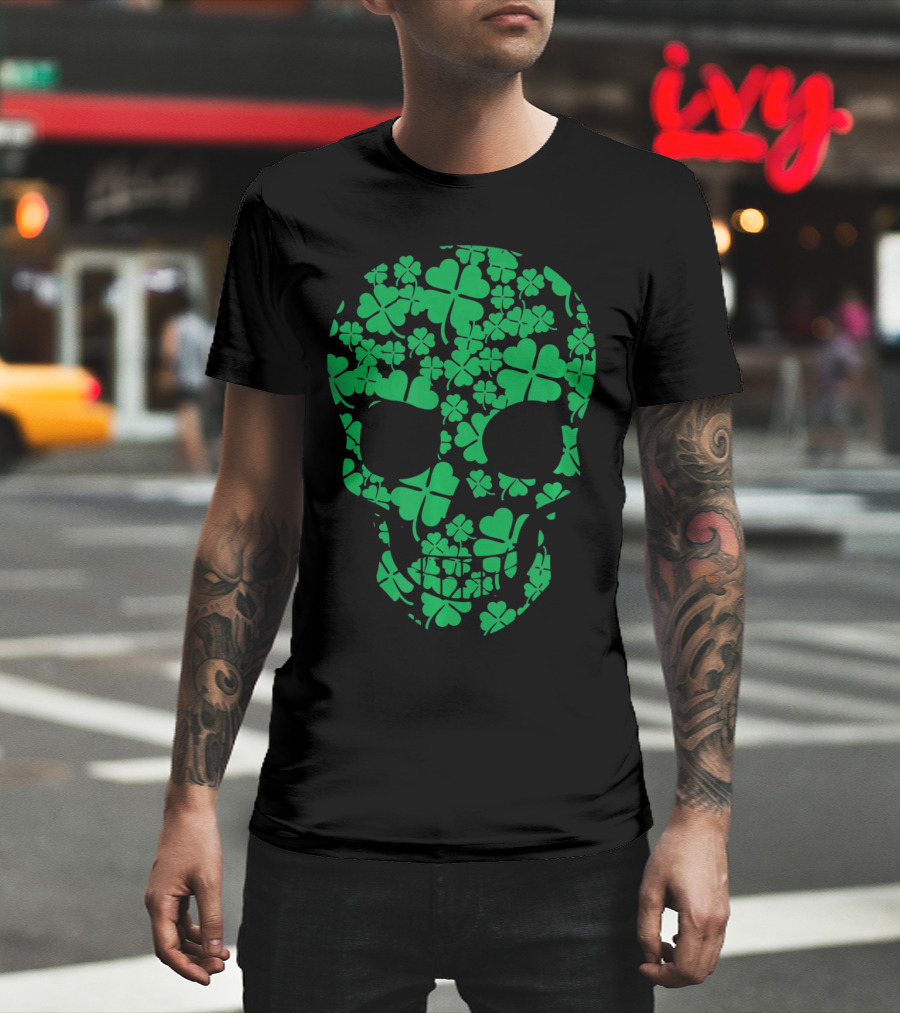Saint Patricks Day Shamrocks Skull T-Shirt